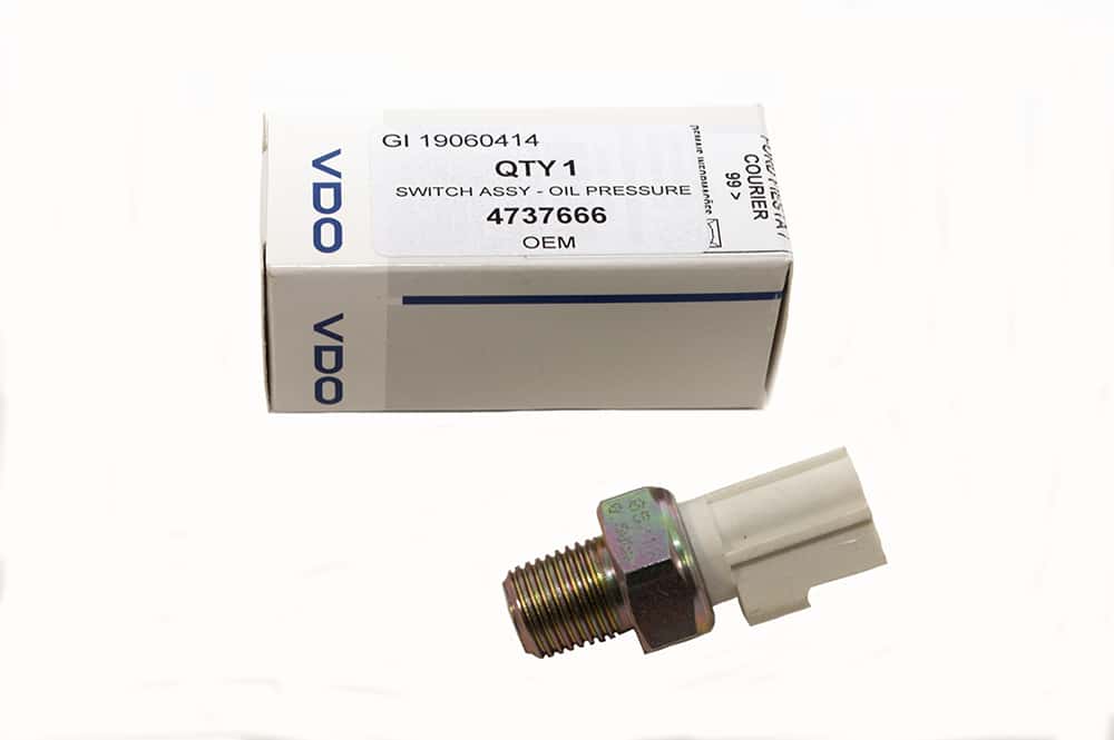 Switch Assy - Oil Pressure - 4737666 - OEM - Vitesse Land Rover Parts Shop