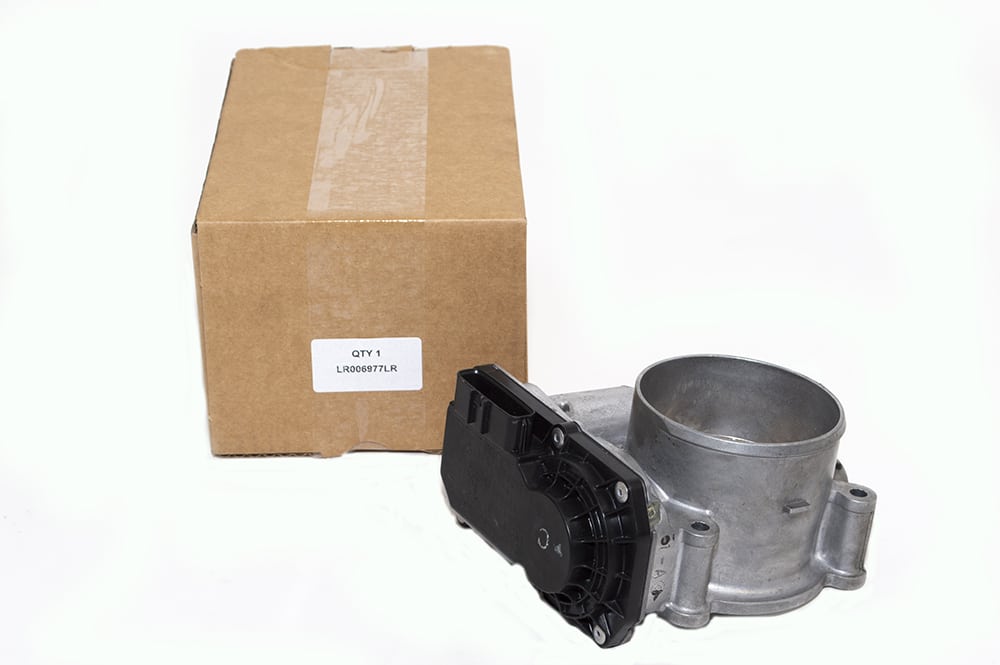 Throttle Body And Motor - LR006977LR - LAND ROVER - Vitesse Land Rover ...