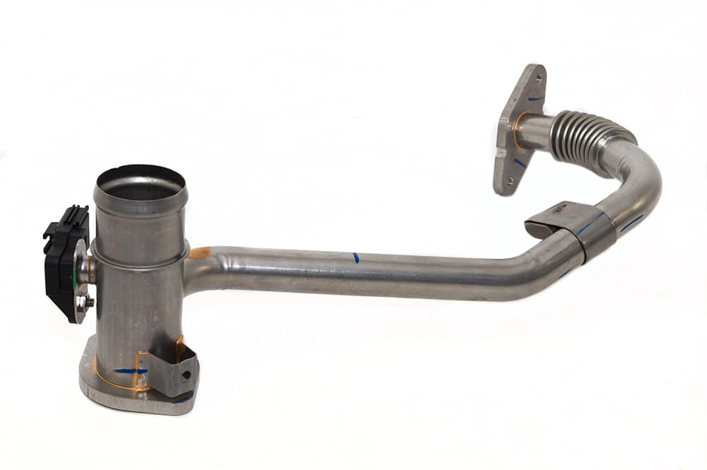 Tube-Connecting - LR010456LR - LAND ROVER - Vitesse Land Rover Parts Shop