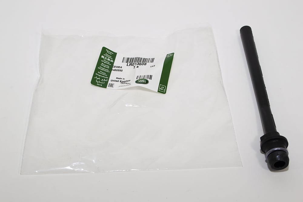 Tube - Crankcase Ventilation - LR013608LR - LAND ROVER - Vitesse Land ...