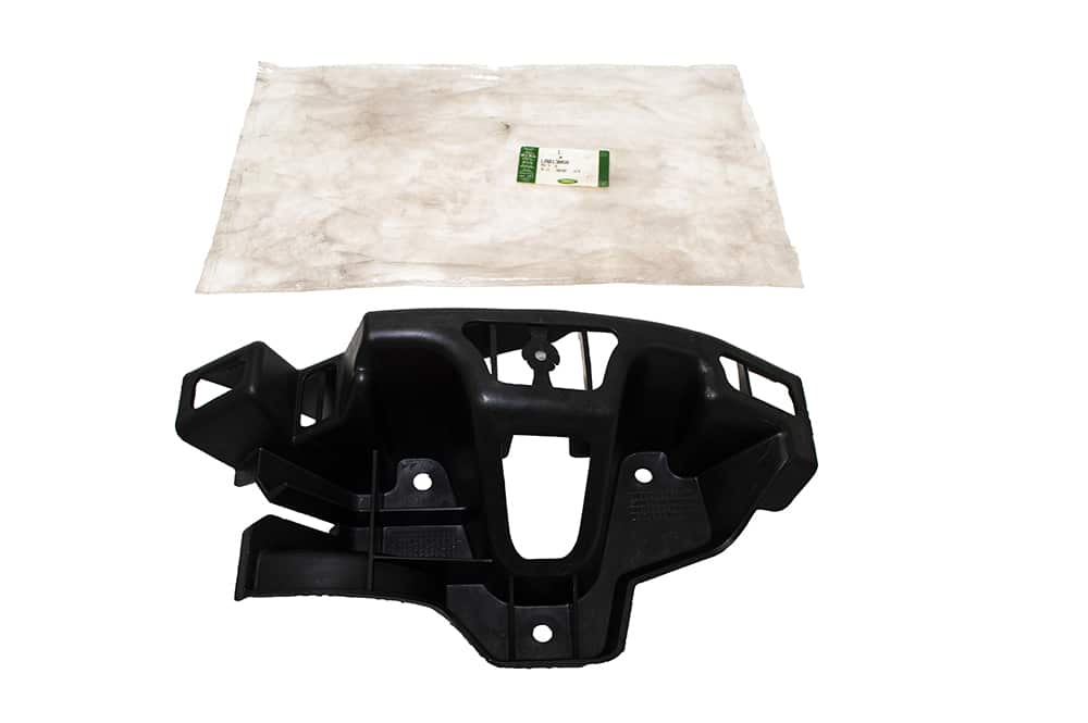 Bracket - Bumper Mounting - LR013858LR - LAND ROVER - Vitesse Land ...