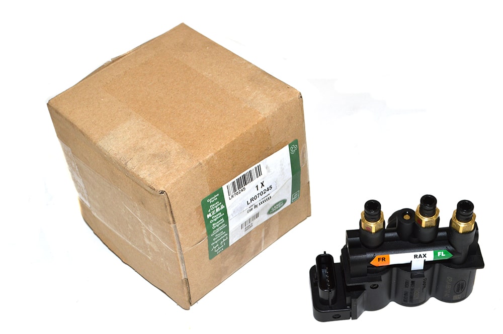 Valve - Levelling - LR070245LR - LAND ROVER - Vitesse Land Rover Parts Shop
