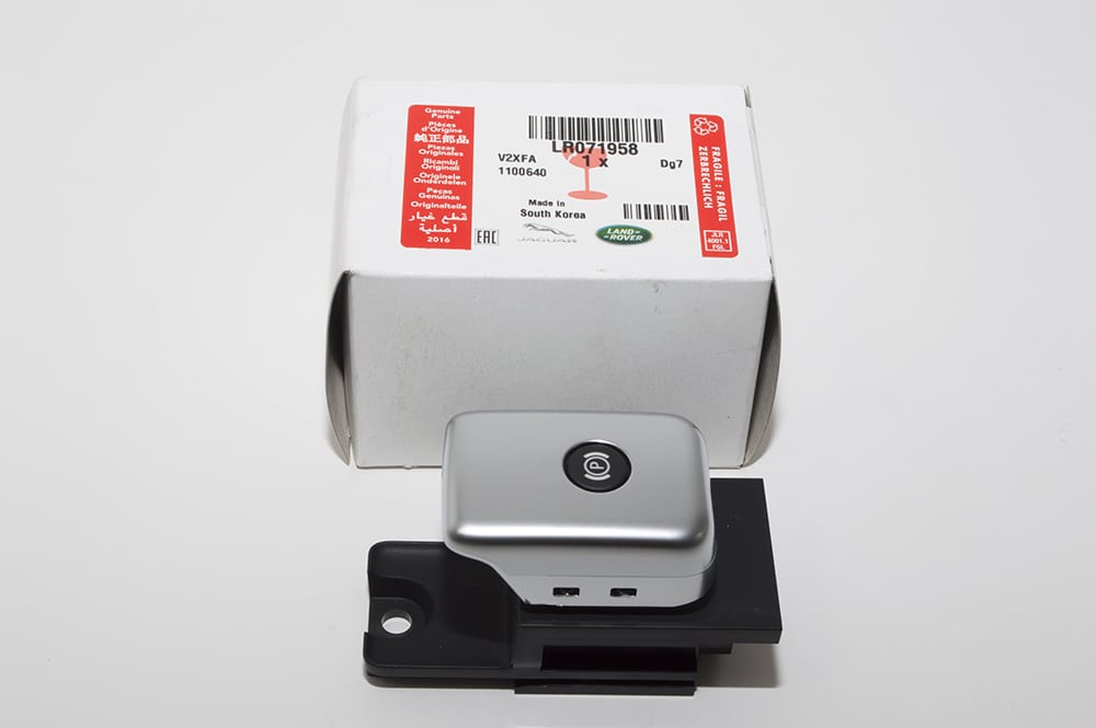 Switch - Parking Brake - LR071958LR - LAND ROVER - Vitesse Land Rover ...