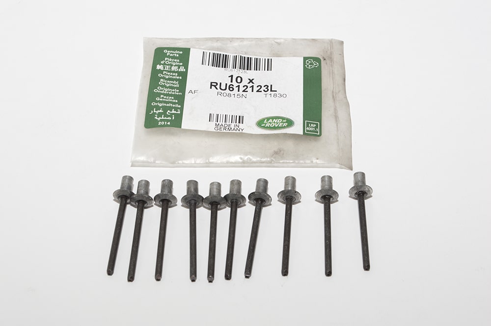 Rivet - RU612123LLR - LAND ROVER - Vitesse Land Rover Parts Shop