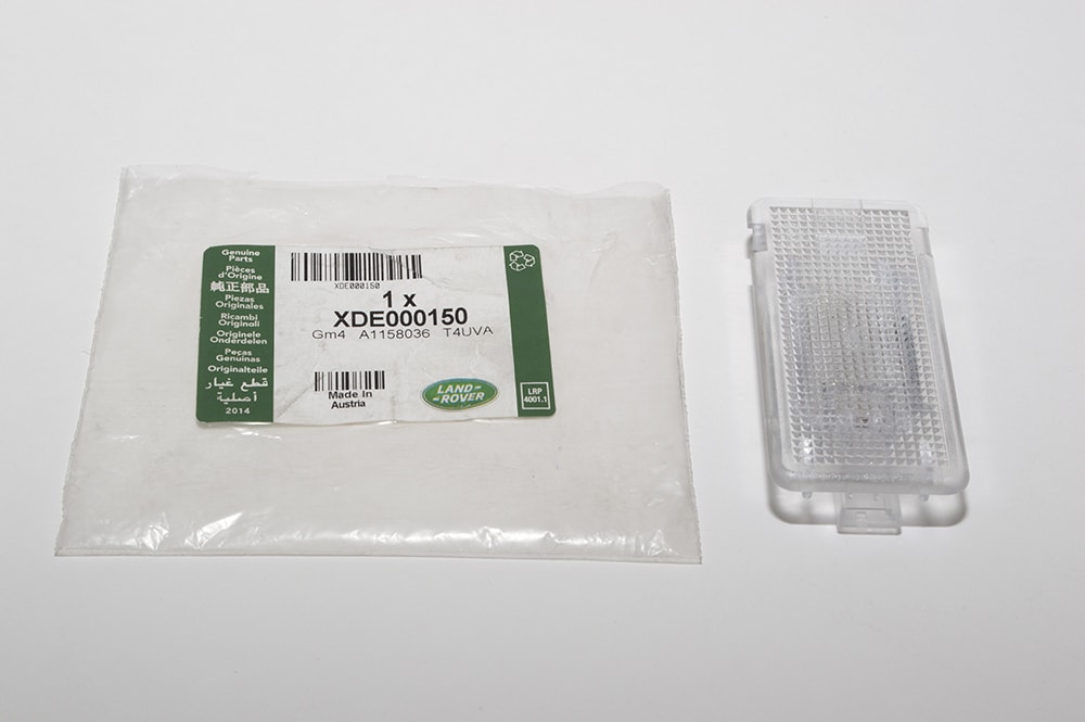 Lamp-Int-Footwel - XDE000150LR - LAND ROVER - Vitesse Land Rover Parts Shop